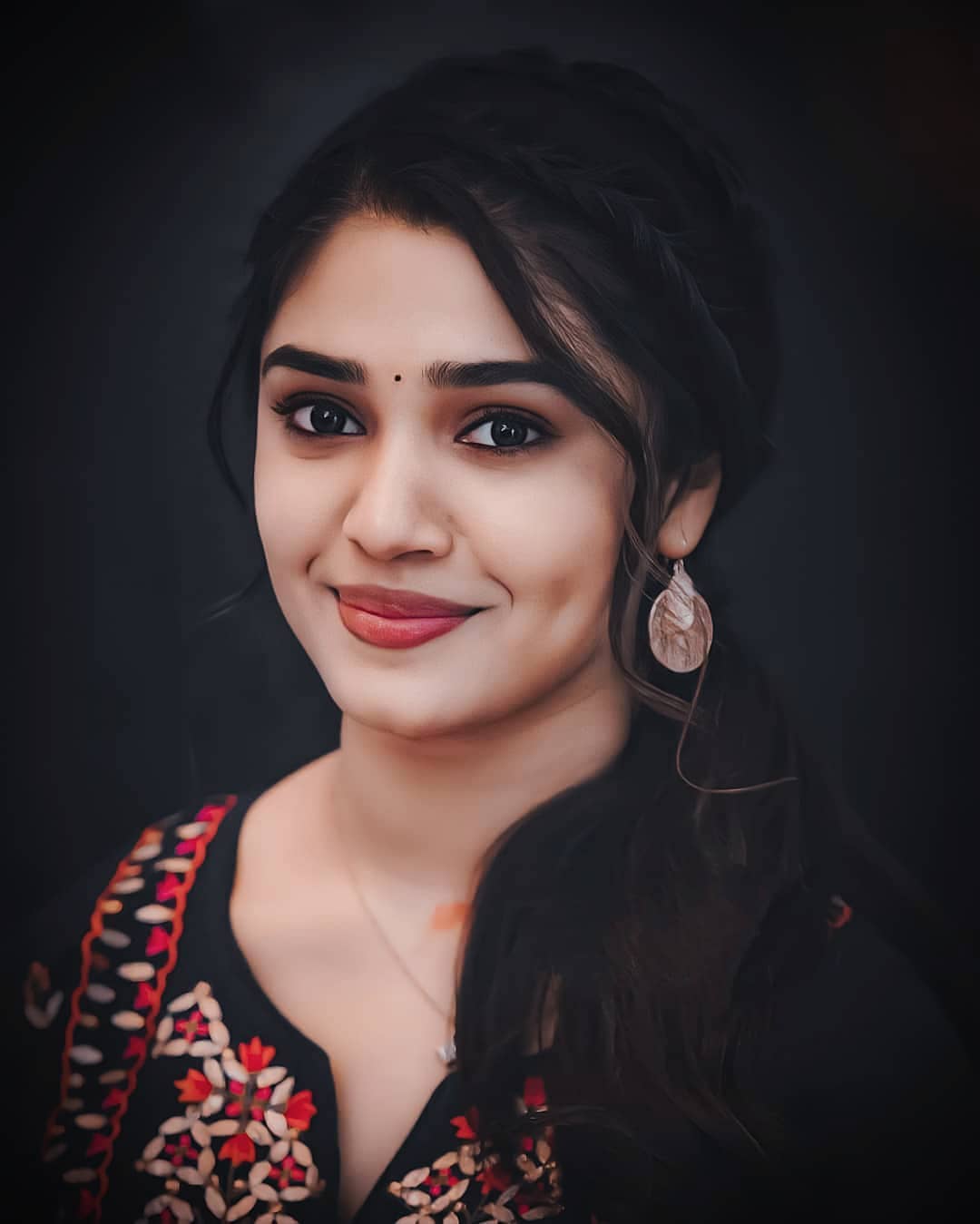 కృతి శెట్టి Photos & Images # 6144 - Filmibeat Telugu