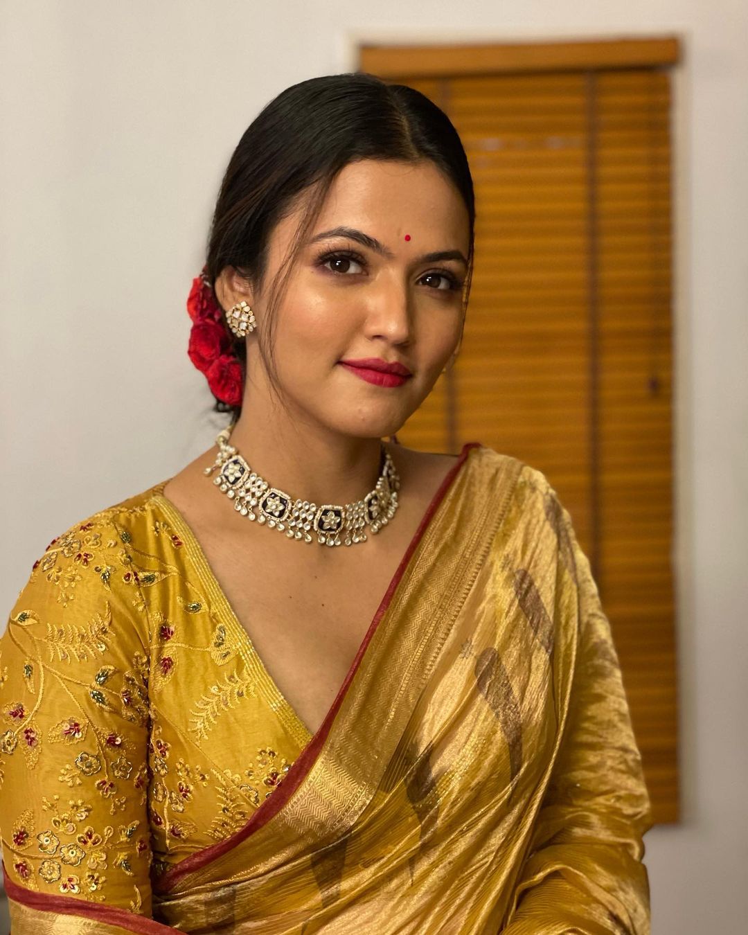 అపర్ణా దాస్ Photos & Images # 8610 - Filmibeat Telugu