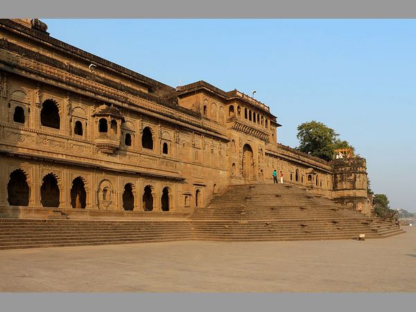 అసలైన ‘మాహిష్మతి సామ్రాజ్యం’ ఇండియాలో ఎక్కడుందో తెలుసా? | Baahubali’s ...