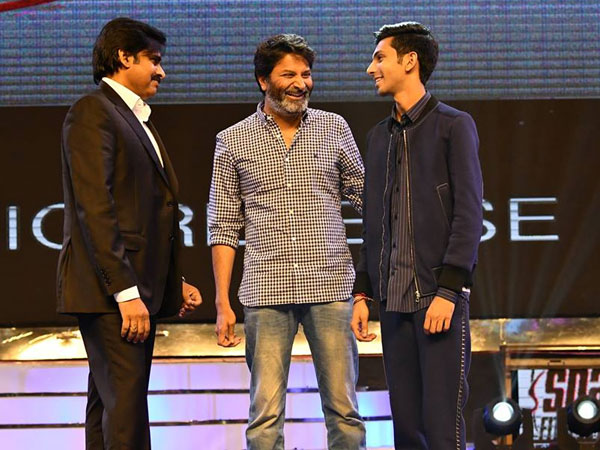 ఆ విషయం తెలిసి షాకయ్యాను..: సింగర్ నిరంజనా ఇంట్రెస్టింగ్.. | Singer ...