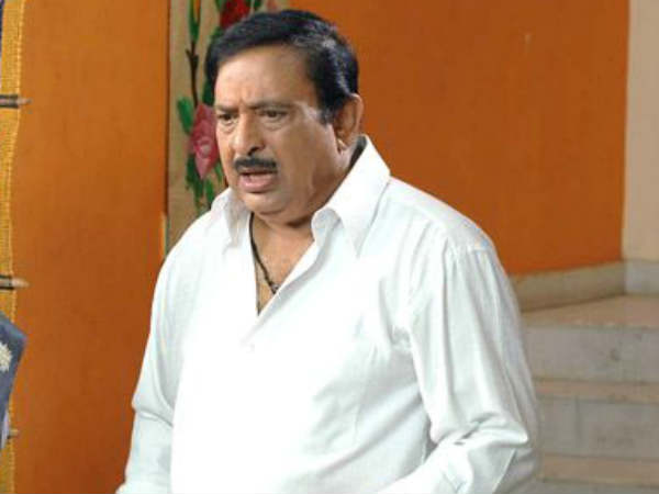 'టాలీవుడ్'పై చంద్రమోహన్ సంచలన కామెంట్స్: అంతా వాళ్లే.., ఎదగనివ్వడం లేదు ...