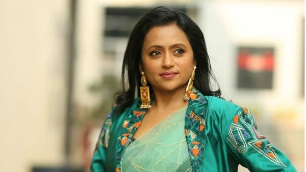 యాంకర్ సుమ హీరోయిన్ గా చేసిన మొదటి సినిమా.. డైరెక్టర్, హీరో ఎవరో తెలుసా ...