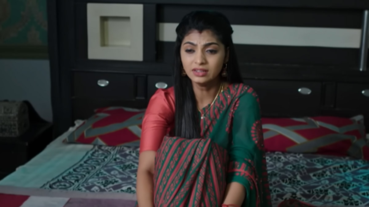 Intinti Gruhalakshmi నిజం చెప్పిన రాజ్యలక్ష్మి దివ్య పాలలో నిద్ర